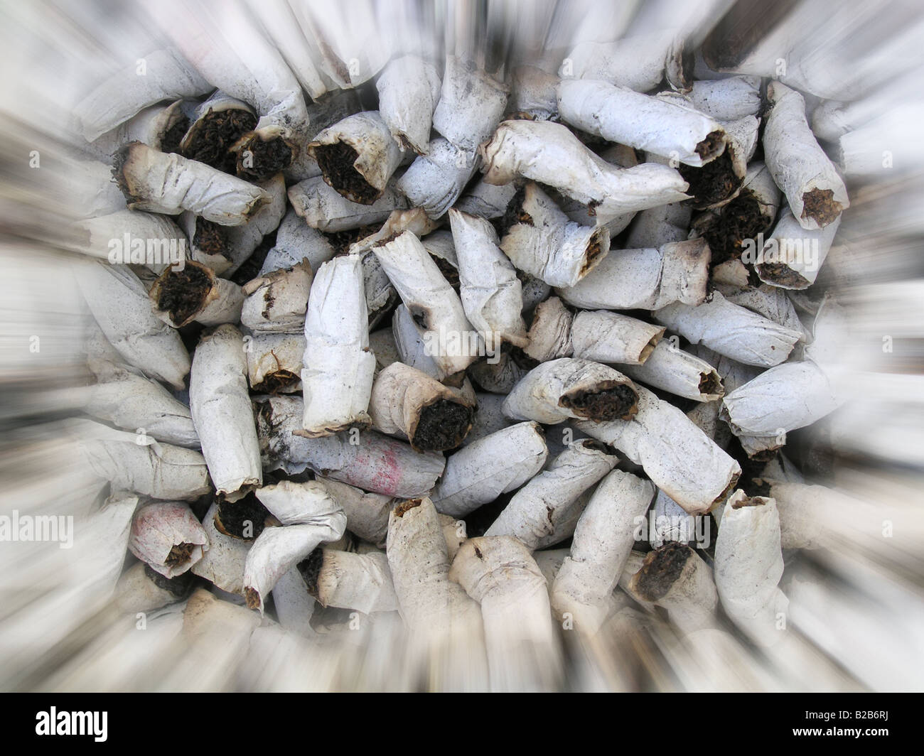 Giving cigarettes away hi-res stock photography and images - Alamy
