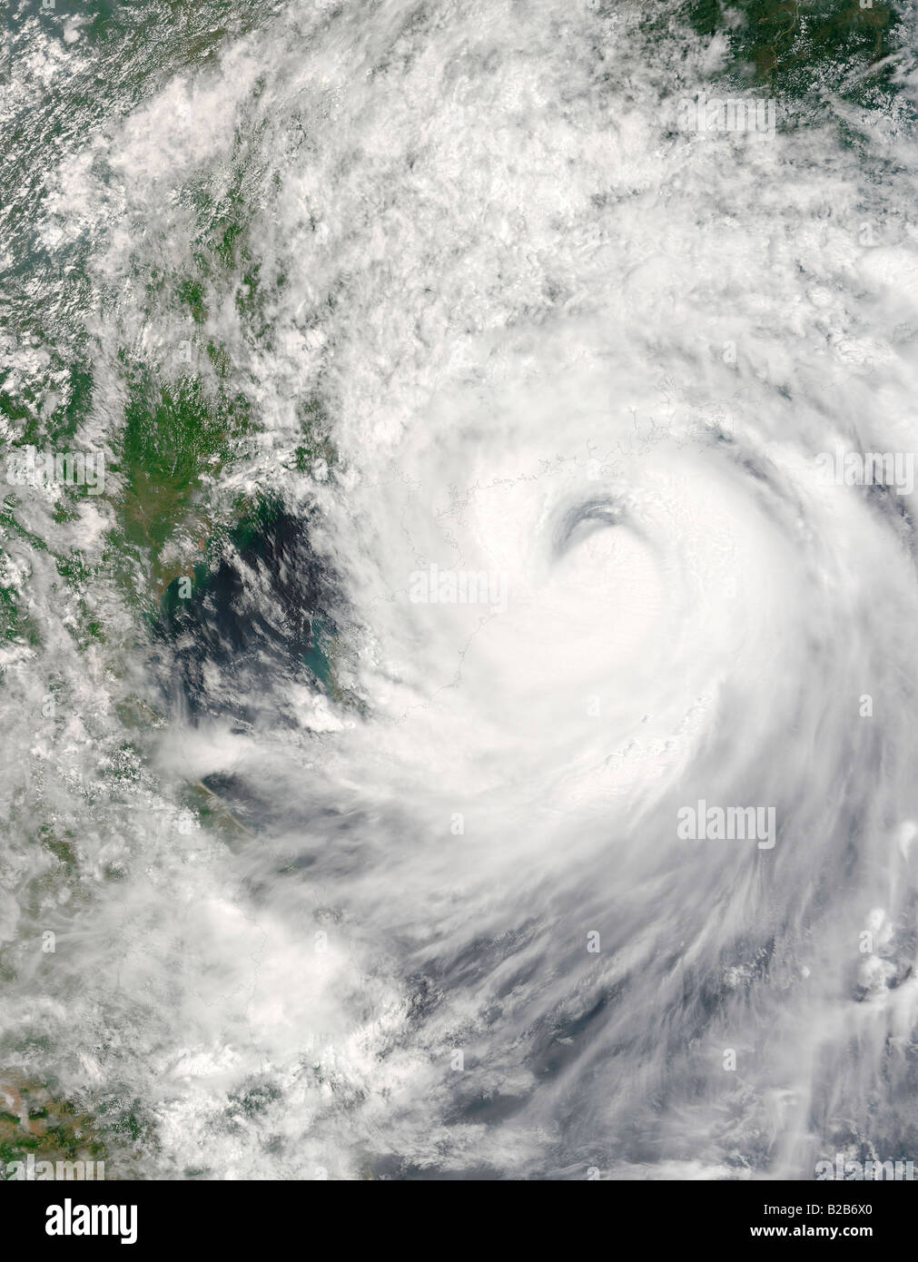 Philippines typhoon hi-res stock photography and images - Alamy