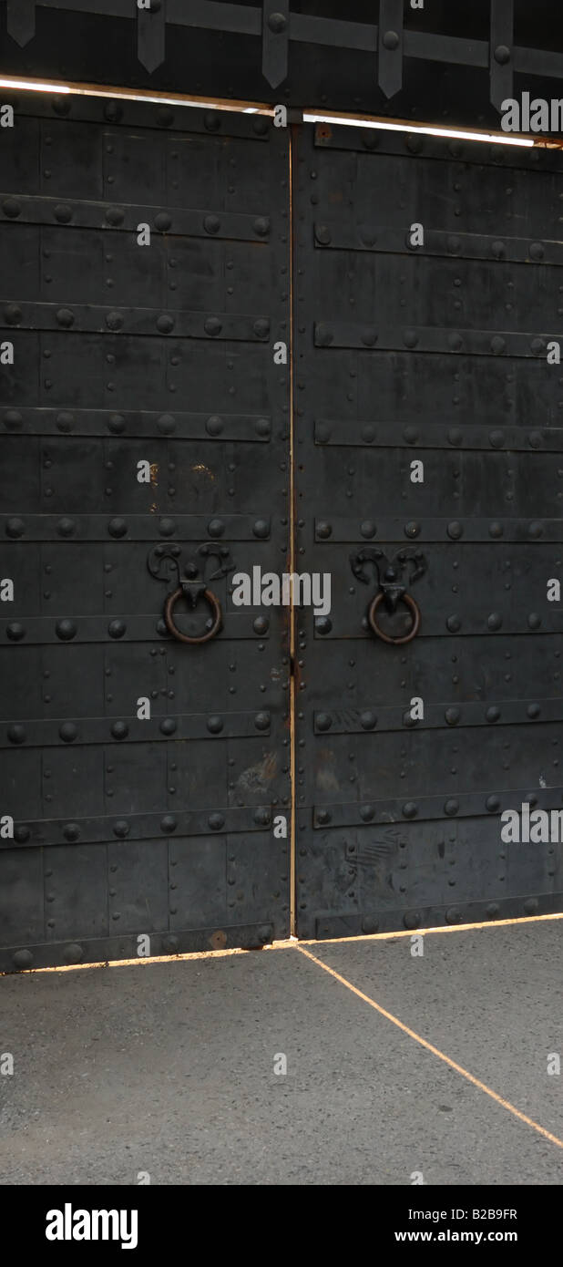 Antique forged iron gate Stock Photo - Alamy
