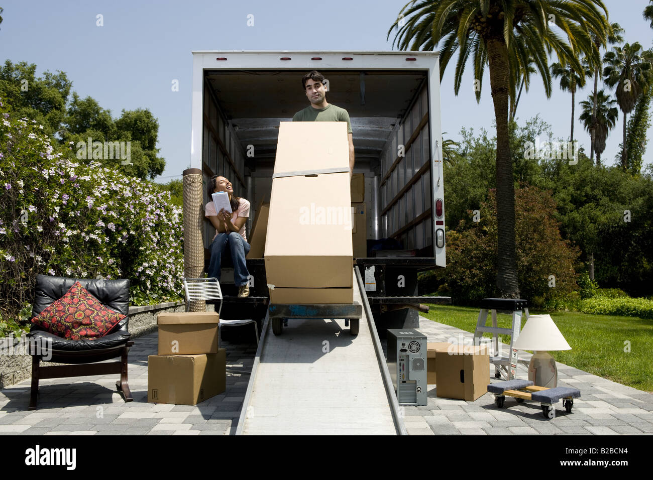 Moving truck boxes hi-res stock photography and images - Alamy