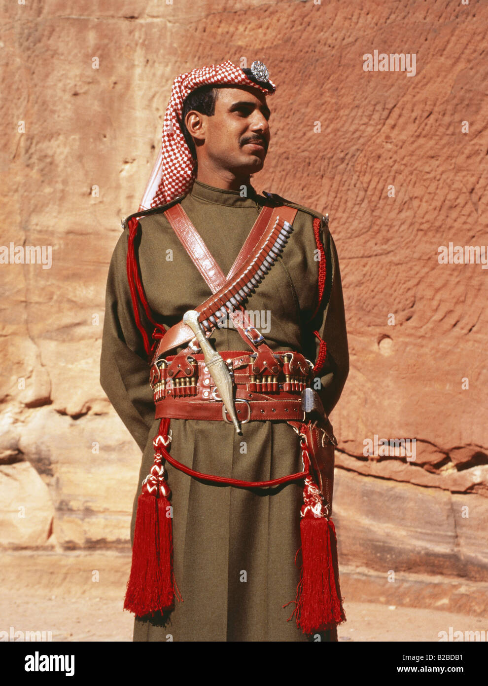 Soldier of the Desert Patrol Petra Jordan Stock Photo - Alamy