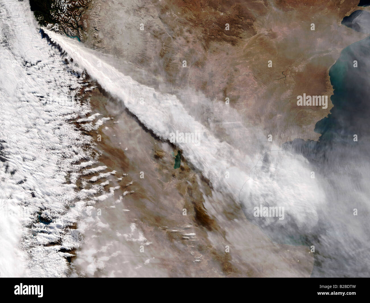 May 3, 2008 - Plume from eruption of Chaiten volcano, Chile at 14:35 ...
