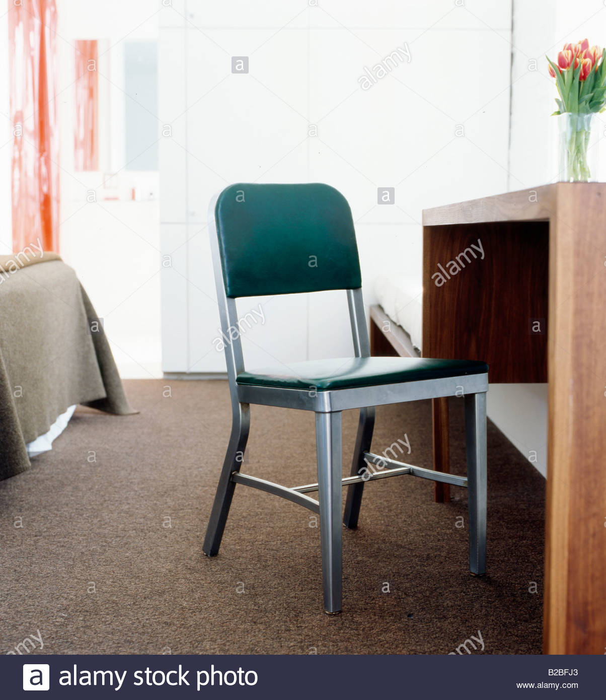 Desk Bedroom Stock Photos & Desk Bedroom Stock Images - Alamy