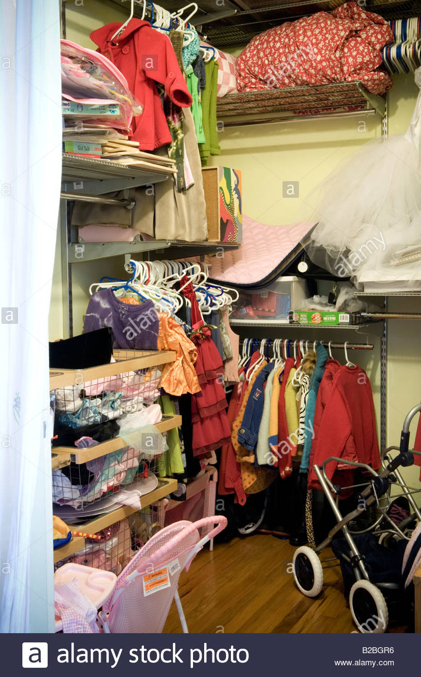 Messy Closet Stock Photos & Messy Closet Stock Images - Alamy