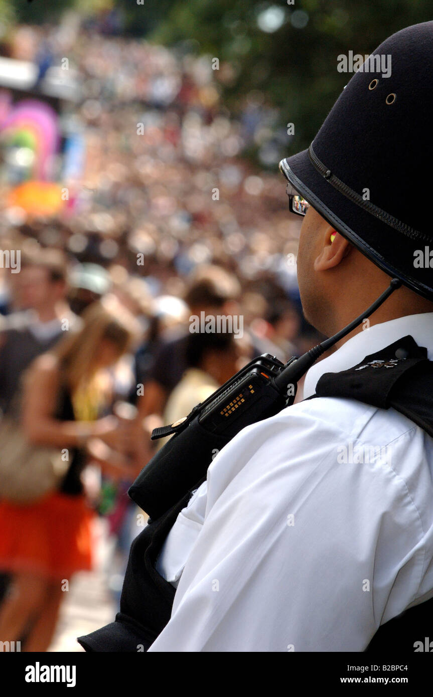 police officer crowd Stock Photo - Alamy