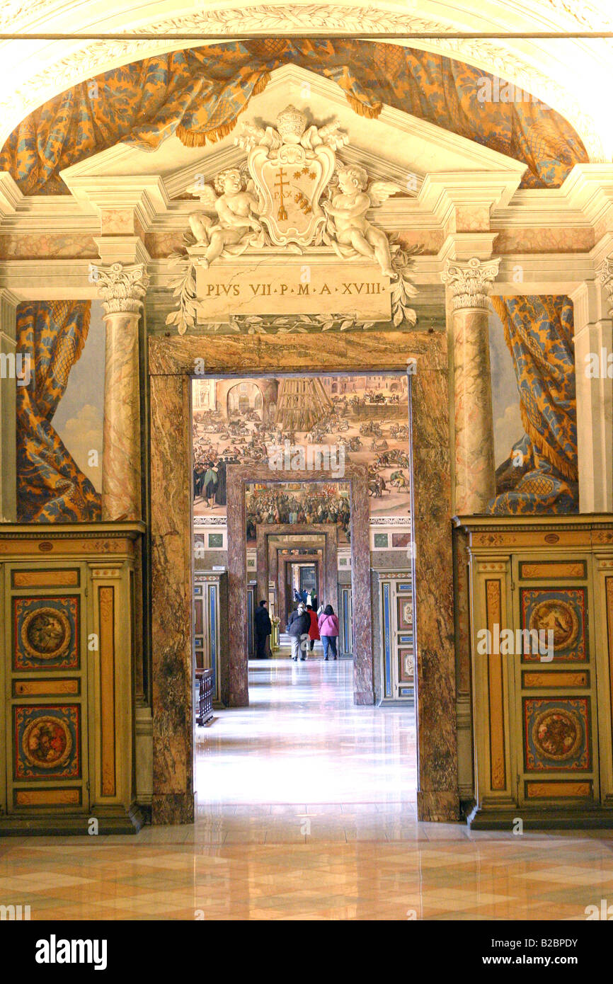 Ornate hallway within the Vatican Palace in Rome Italy Stock Photo - Alamy