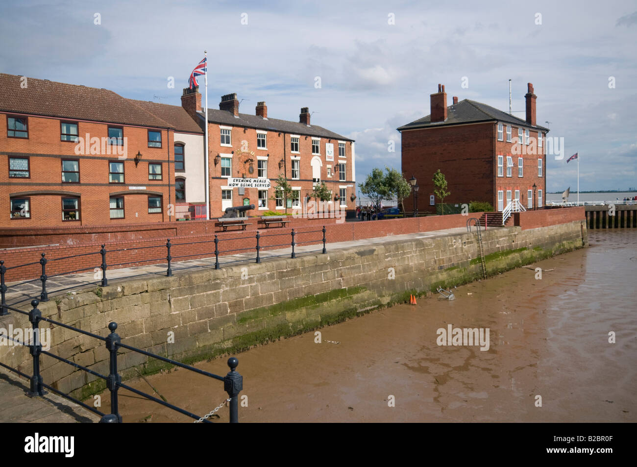 Pierhead and former Dock Offices at Humber Dock overlooking the River ...