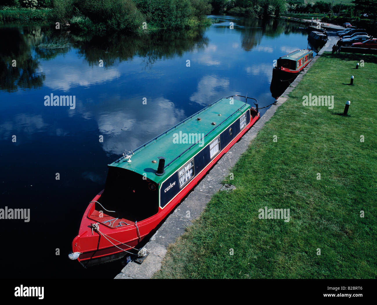 colour/colorful waterway barge tied to quayside on an inland irish ...