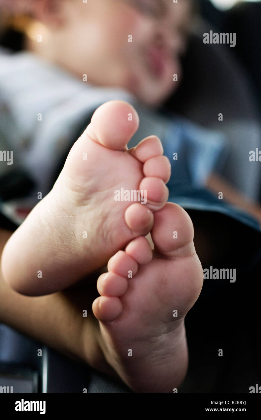 Boy feet car hi-res stock photography and images - Alamy