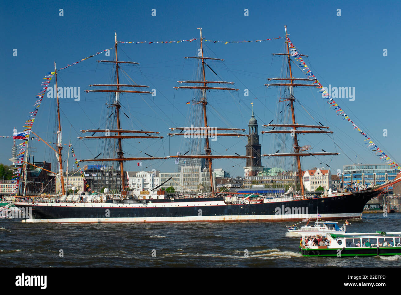 Tall ship Sedov on the anniversary of the Hamburg Harbour, Germany ...