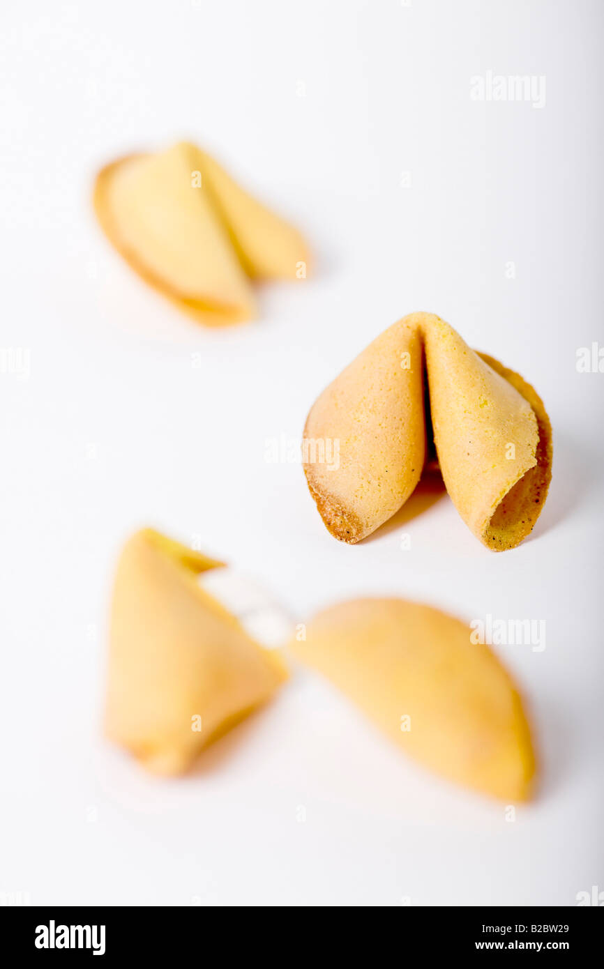 Fortune cookies biscuits hi-res stock photography and images - Alamy
