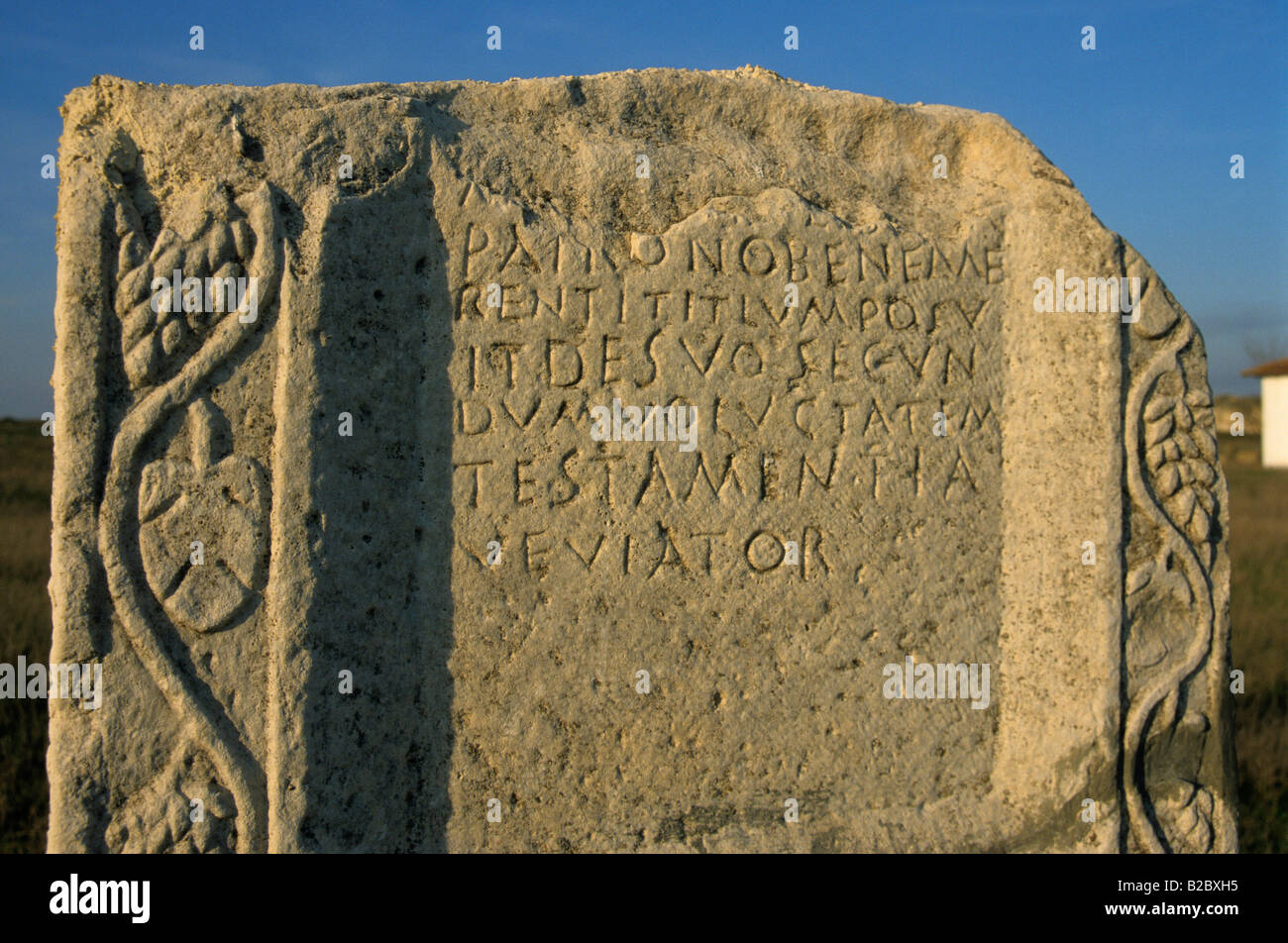 Roman stele hi-res stock photography and images - Alamy