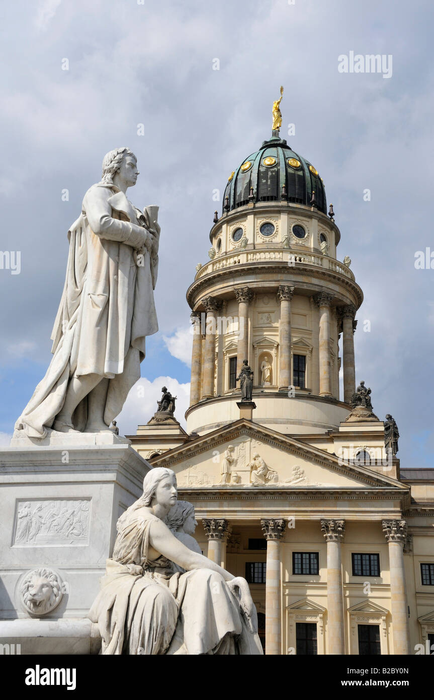 Schiller Monument in front the French Cathedral on Gendarmenmarkt ...