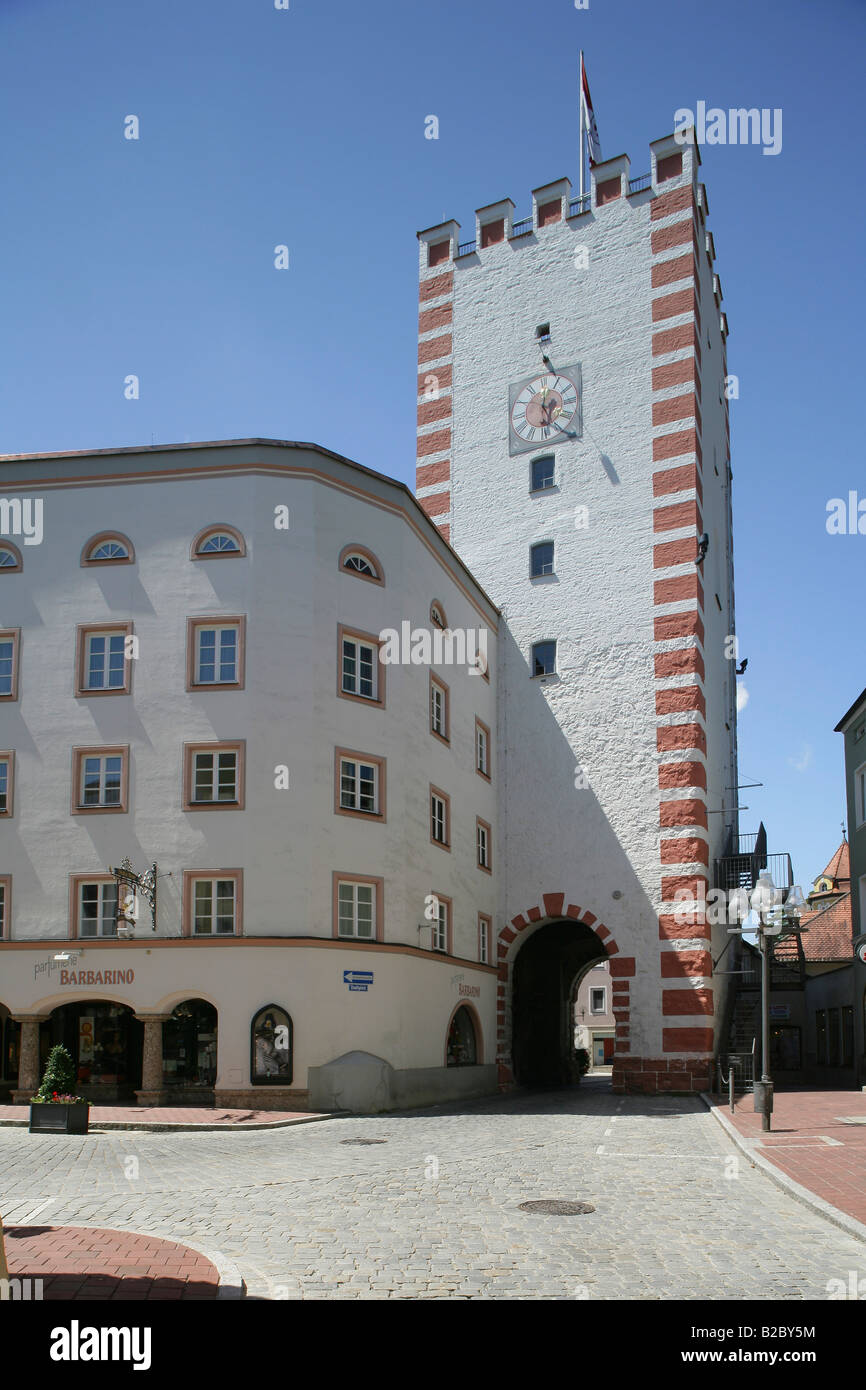 Munich gate hi-res stock photography and images - Alamy
