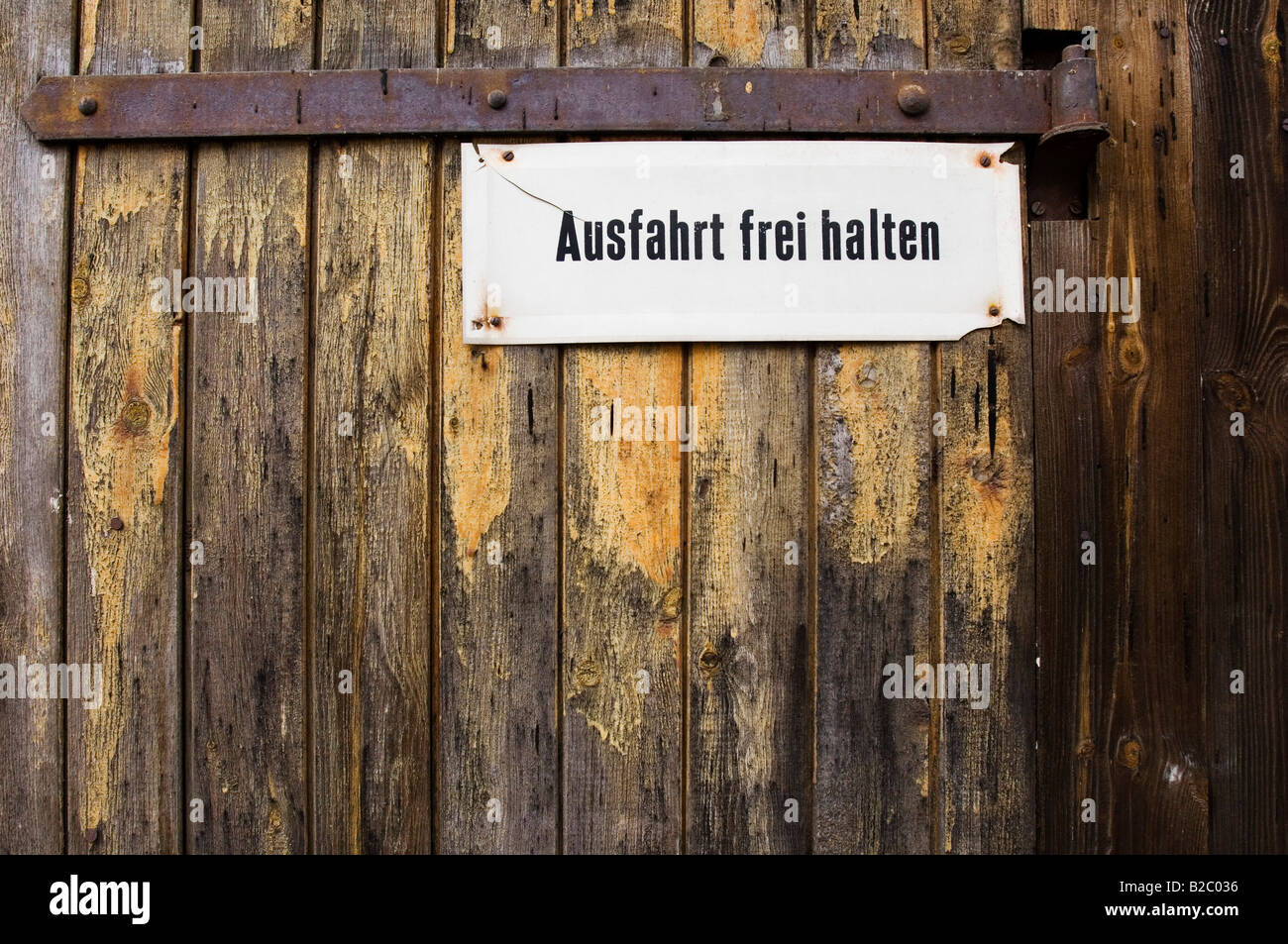 Old exit sign hi-res stock photography and images - Alamy