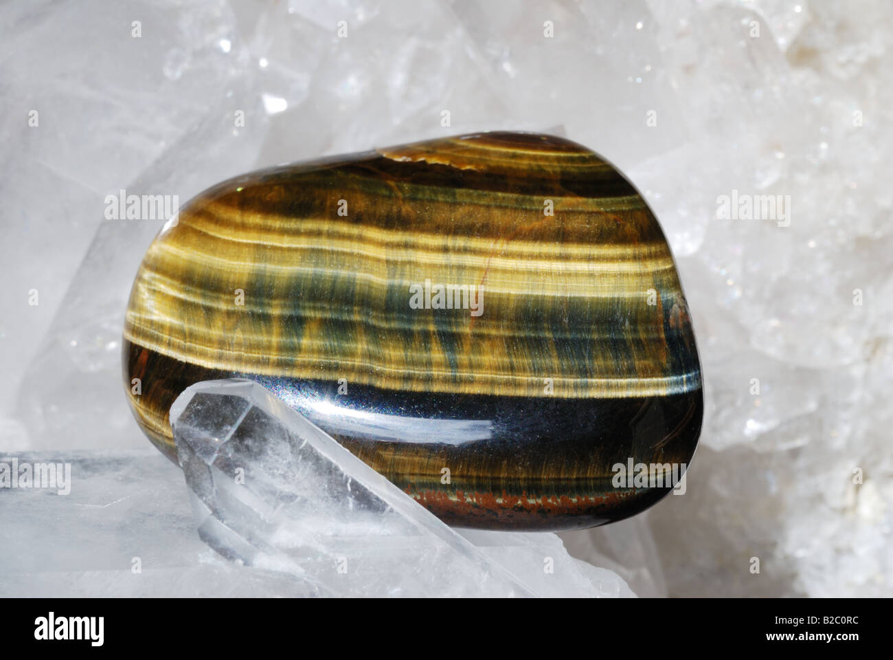 Tiger eye quartz hi-res stock photography and images - Alamy