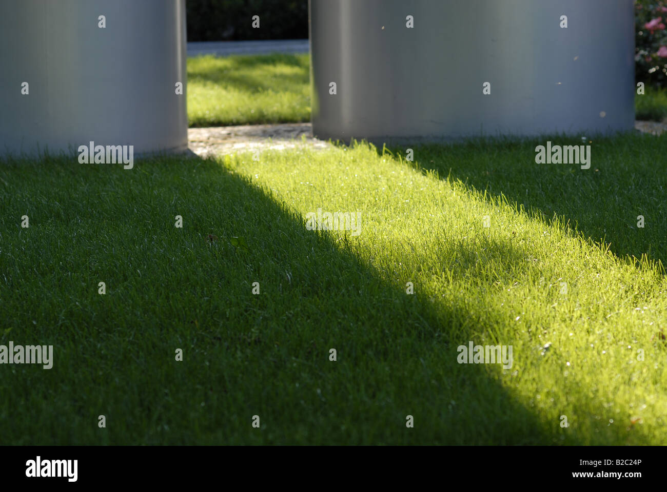 Sunbeam streaks hi-res stock photography and images - Alamy