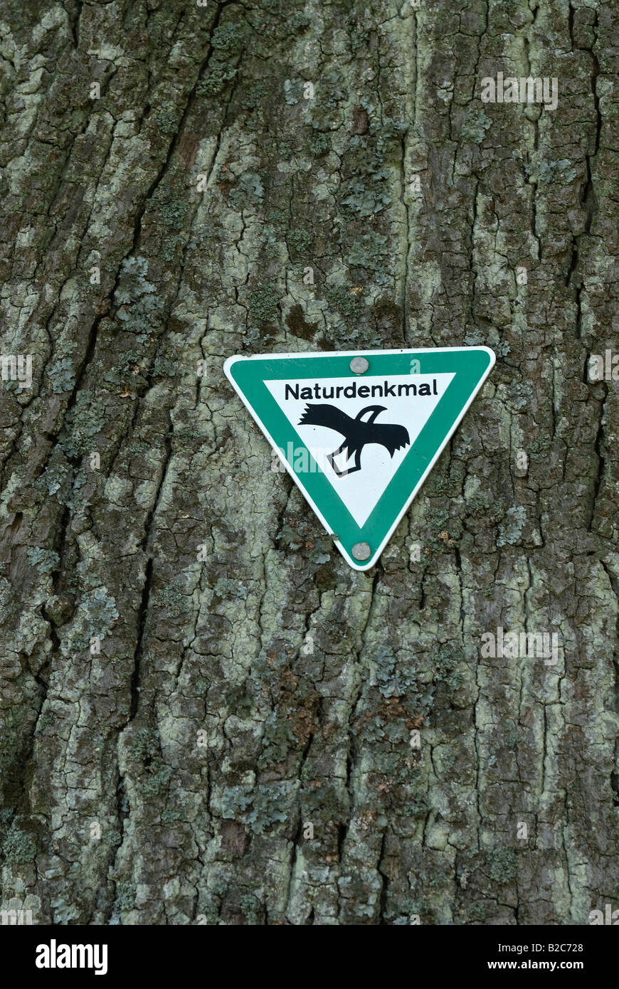 Triangular monument hi-res stock photography and images - Alamy