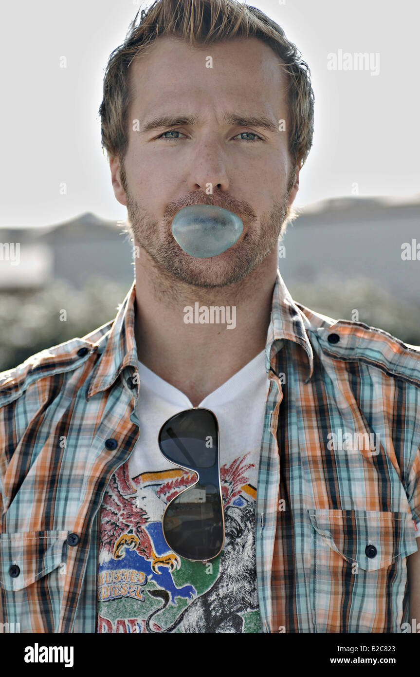 33 year old hi-res stock photography and images - Alamy