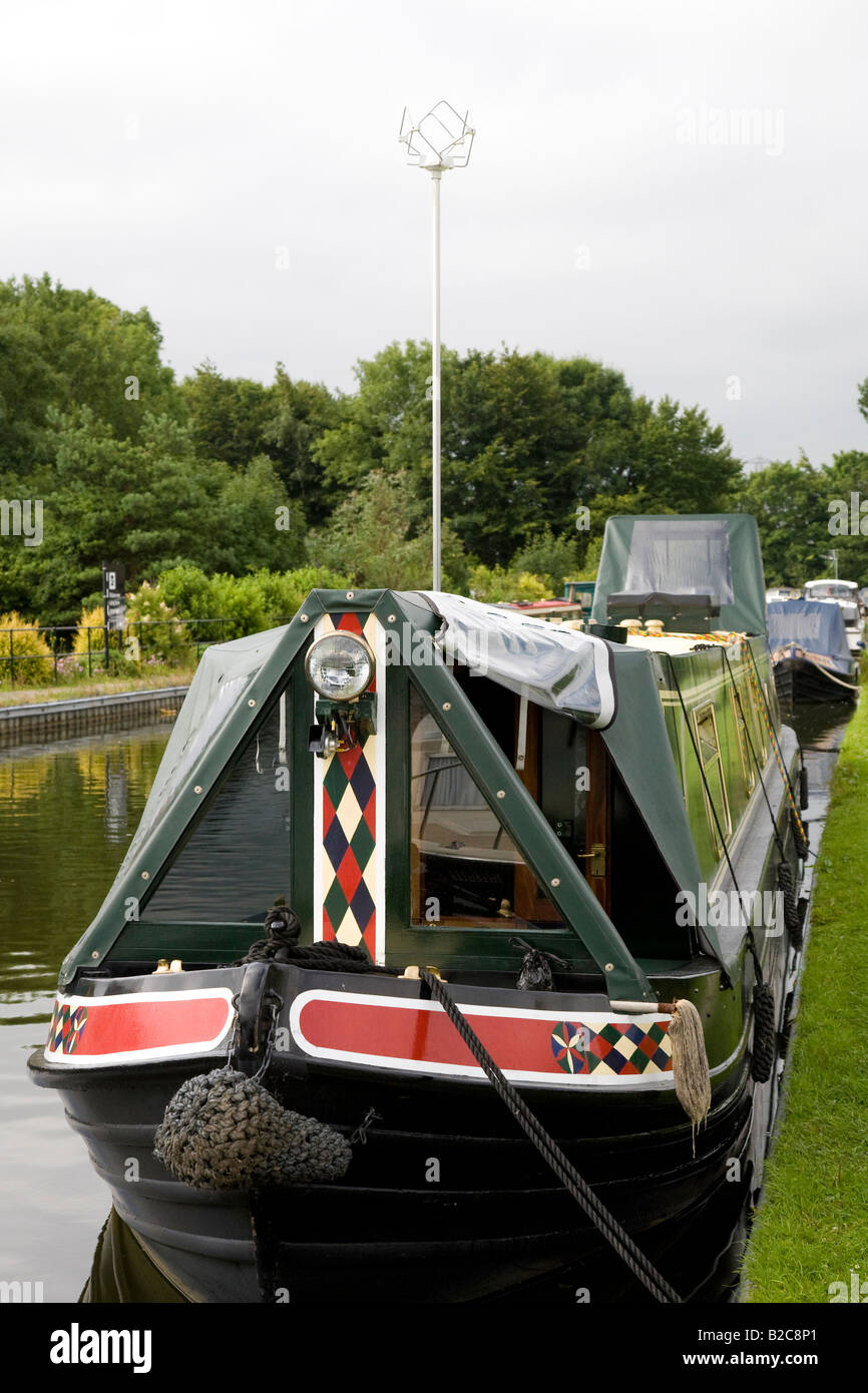 Bilsborrow moorings wharf hi-res stock photography and images - Alamy
