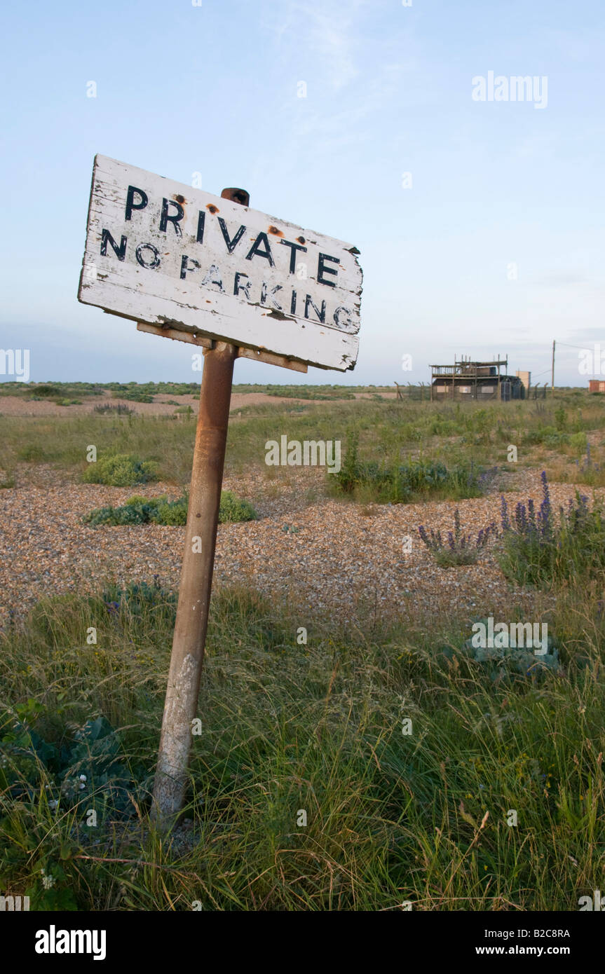 No parking on shingle beach hi-res stock photography and images - Alamy