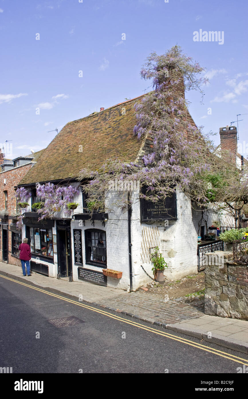 Old timbered building in Rye now used as a restaurant with customer ...