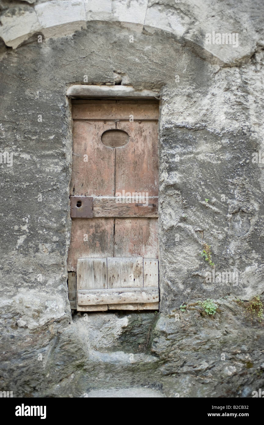 Medieval doorway High Resolution Stock Photography and Images - Alamy