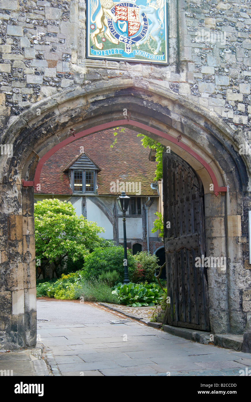 Ancient gate into Winchester Cathedral close near Kings gate ...