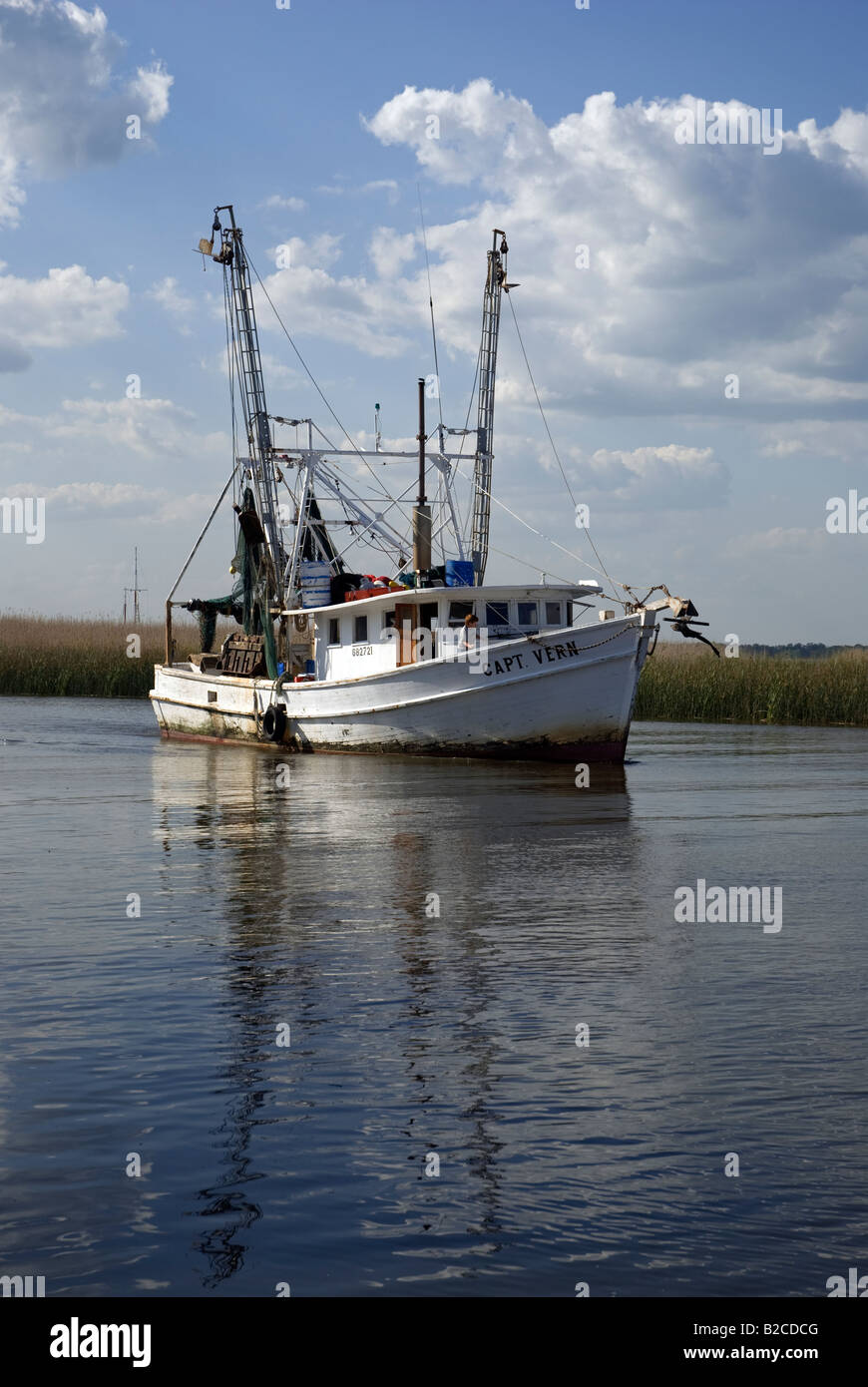 Shrimp trawler gulf hi-res stock photography and images - Alamy