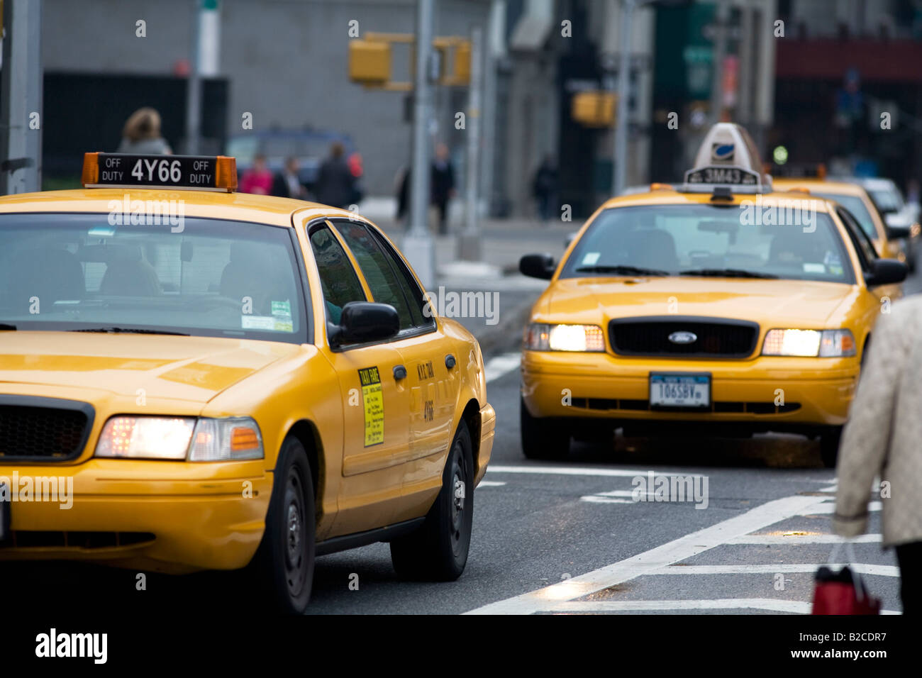 taxi cabs in Manhattan Stock Photo - Alamy