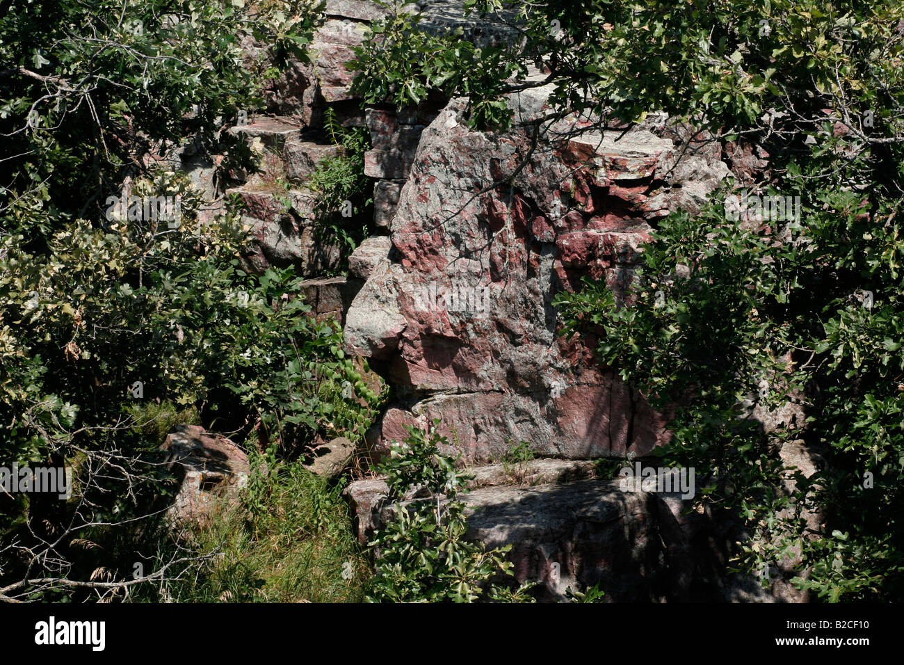The Oracle native face in rock Pipestone National Monument Stock Photo ...
