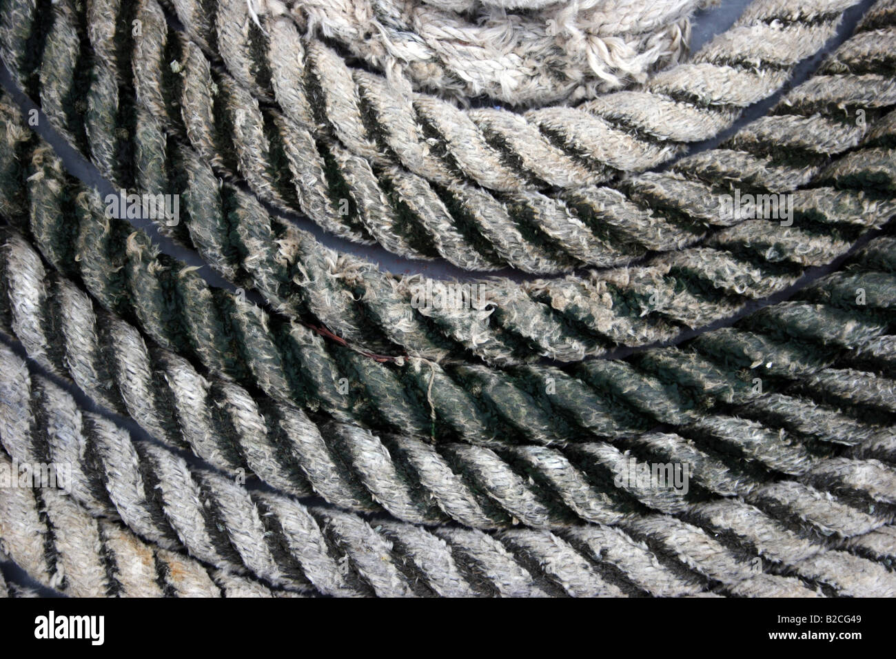 Boat ropes detail 2 Stock Photo - Alamy