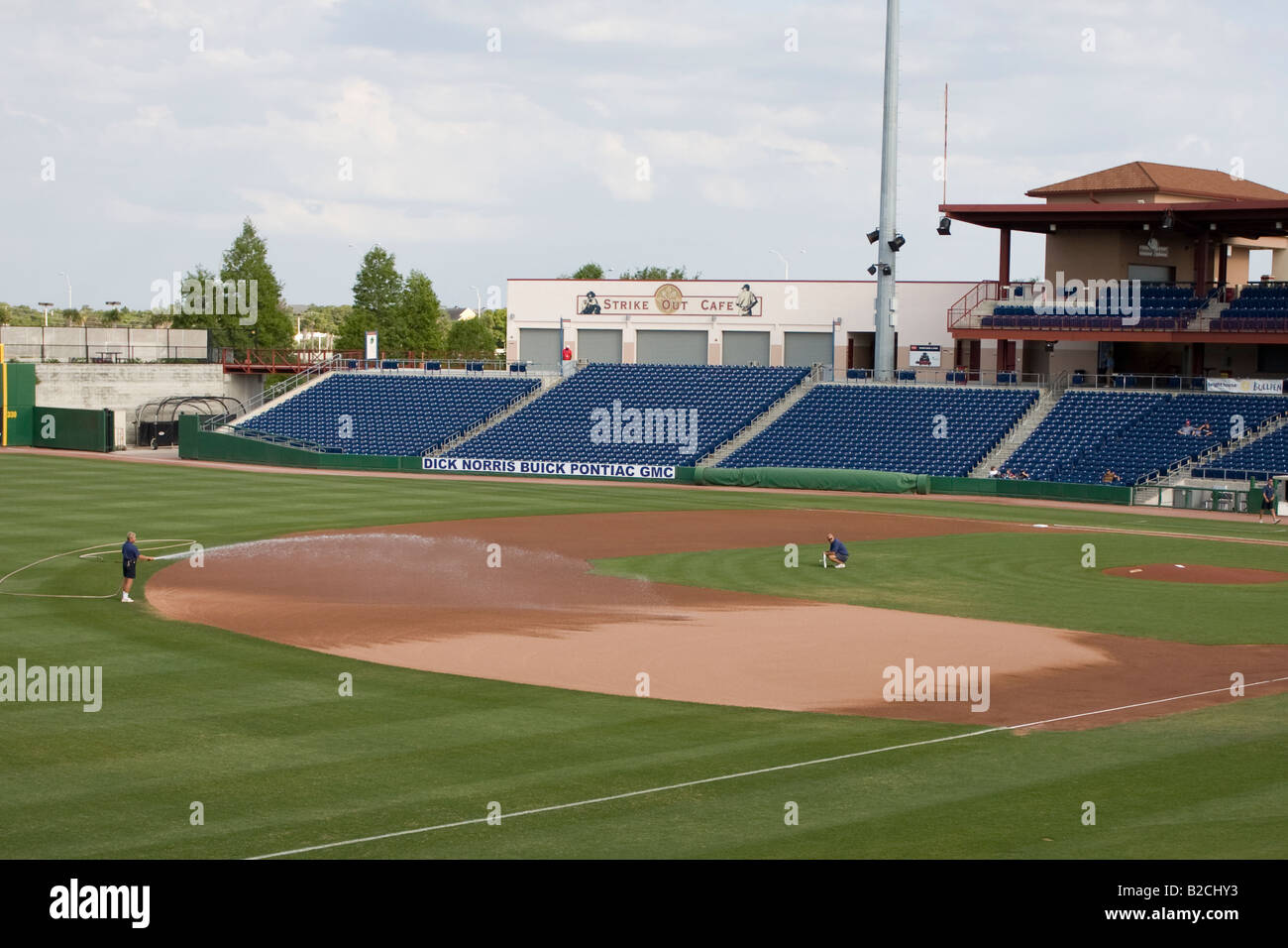 Football stadium seats hi-res stock photography and images - Alamy