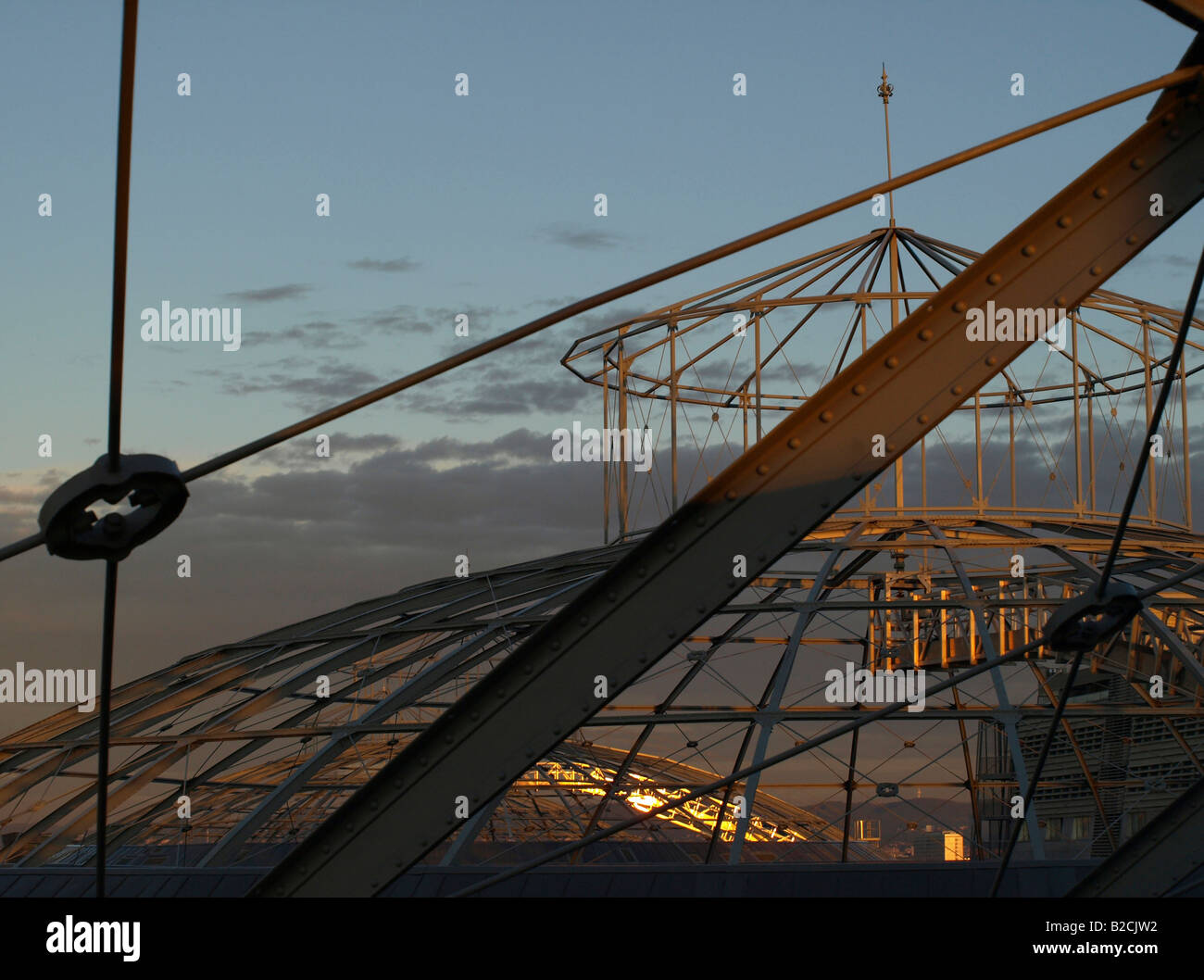 cupola of a skyscraper, modern architecture Stock Photo - Alamy