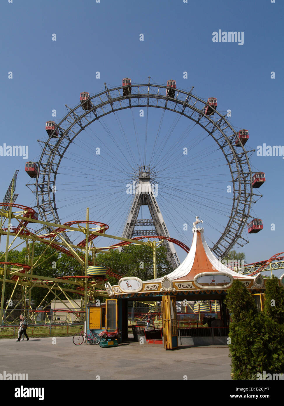 Giant ferry wheel in vienna hi-res stock photography and images - Alamy