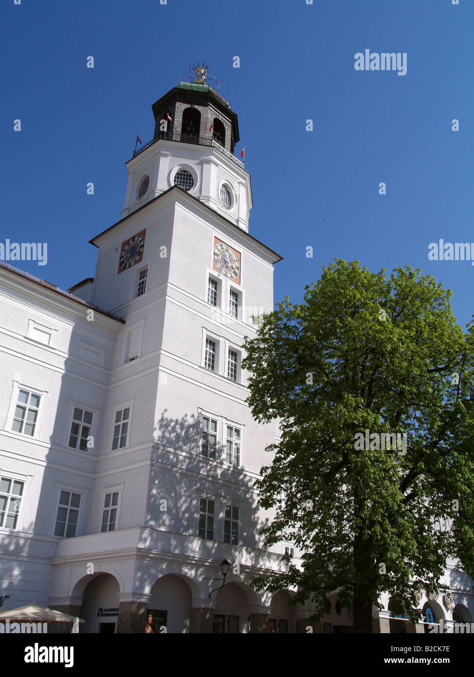 Salzburg, Residenz square Stock Photo - Alamy