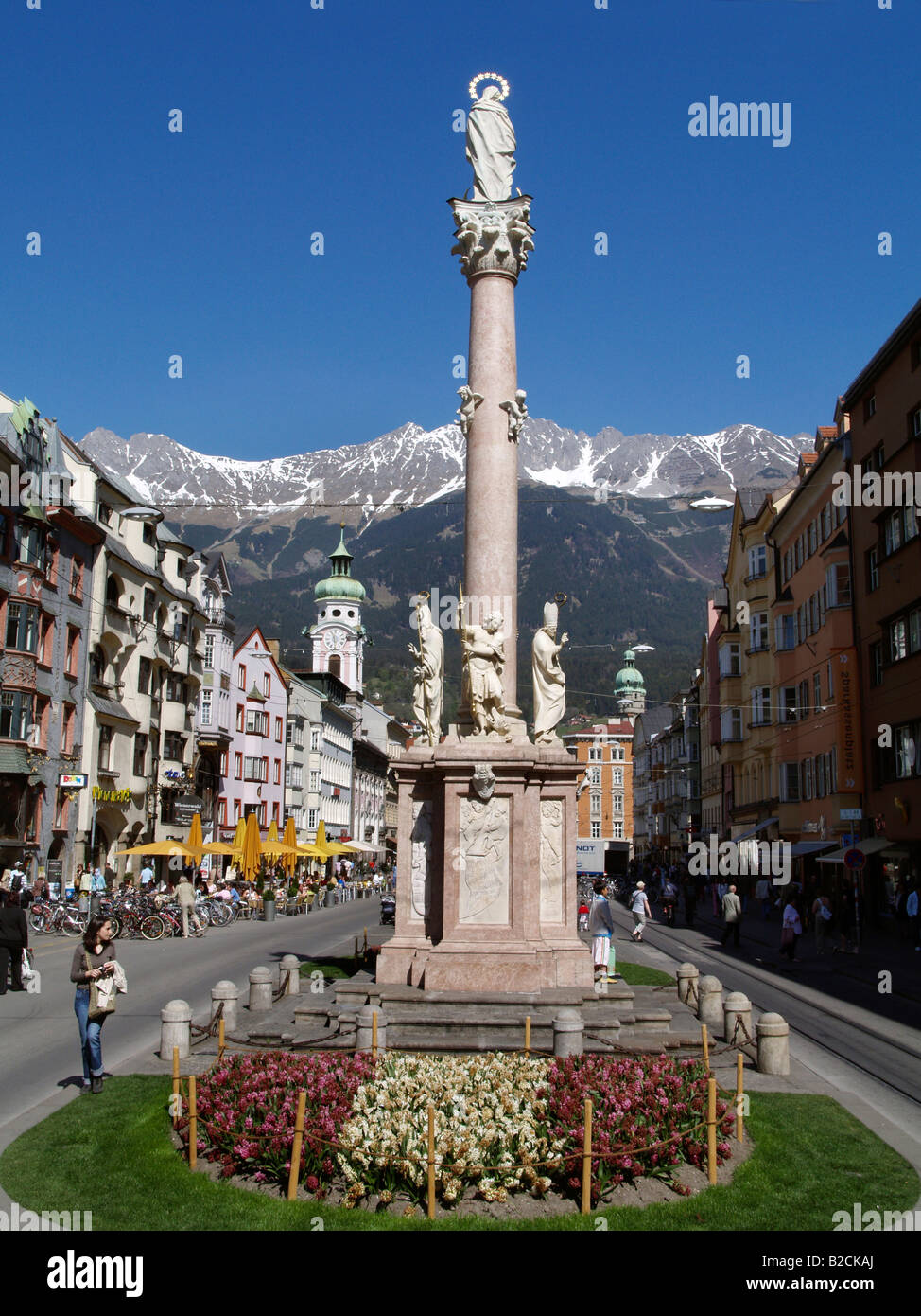 Innsbruck, old city center, Maria-Theresien street Stock Photo - Alamy