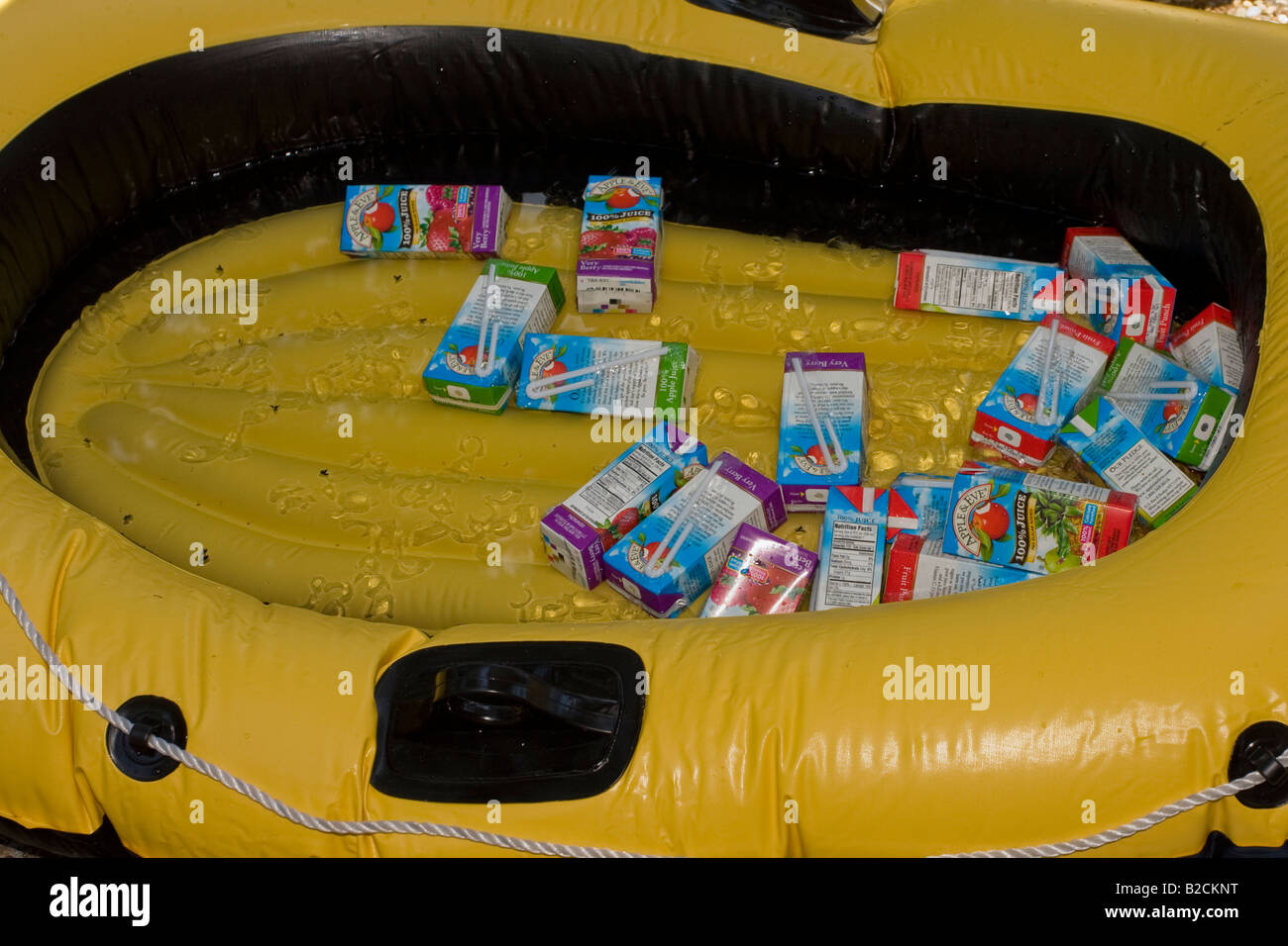 Juice boxes hi-res stock photography and images - Alamy