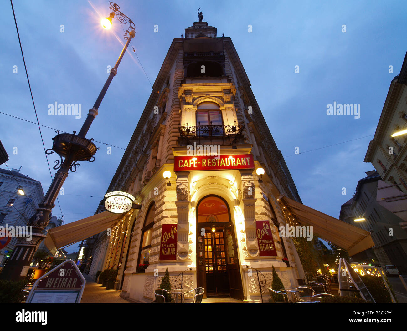 Vienna, cafe Weimar Stock Photo - Alamy