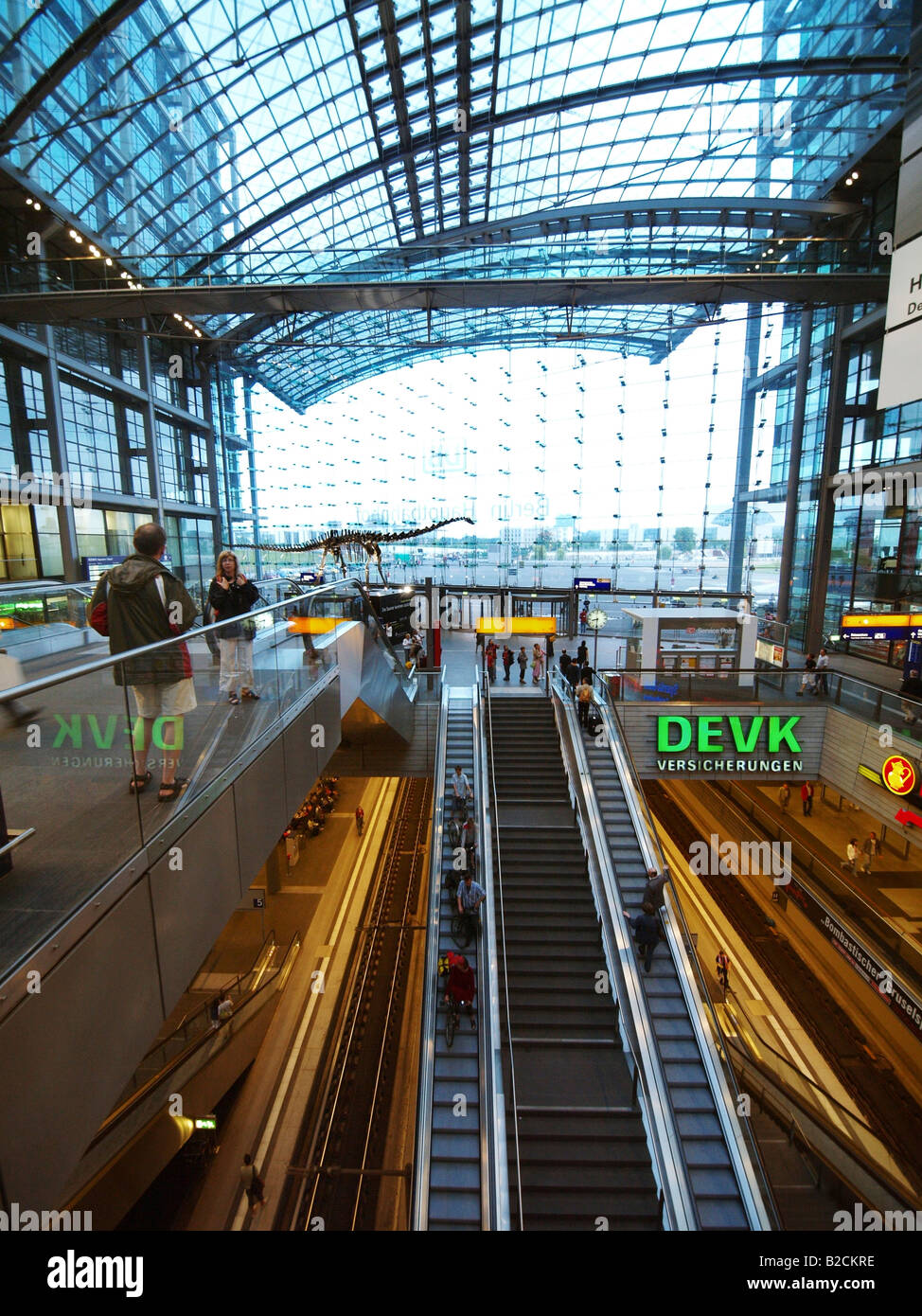 Berlin, central railway station Stock Photo - Alamy