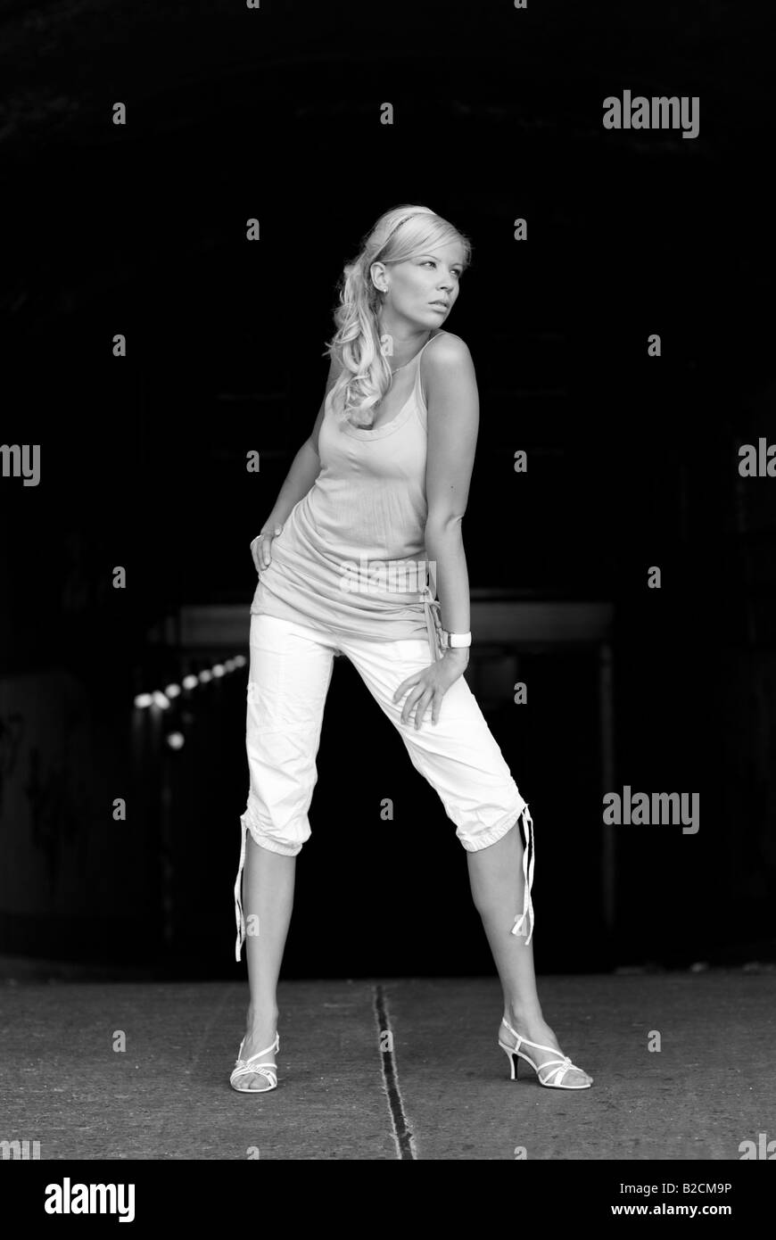 Figure body in front Black and White Stock Photos & Images - Alamy