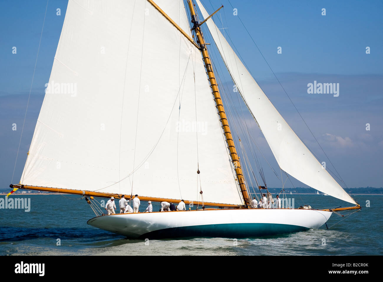 19m Classic yacht Mariquita sailing in the Solent in a gentle breeze ...