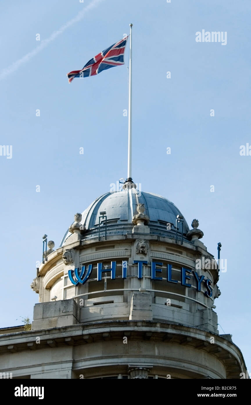 English flag london hi-res stock photography and images - Alamy