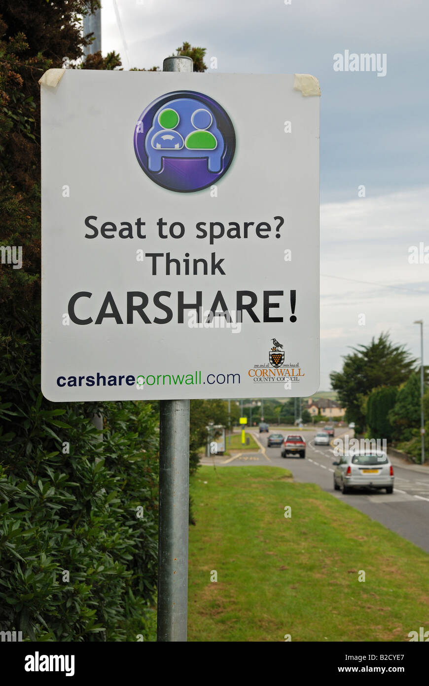 Car share sign hi-res stock photography and images - Alamy