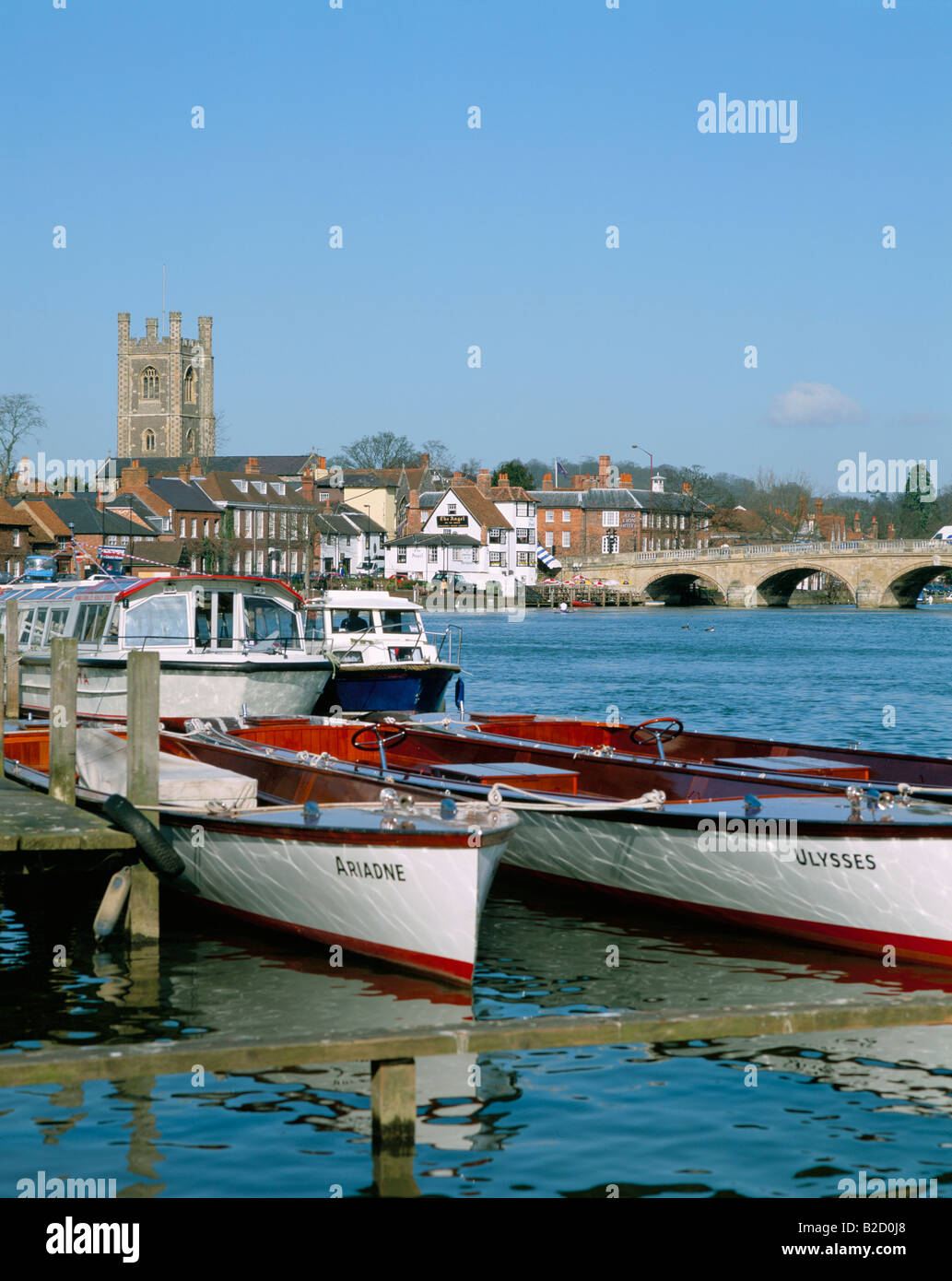 View of River UK - England, Oxfordshire Stock Photo - Alamy