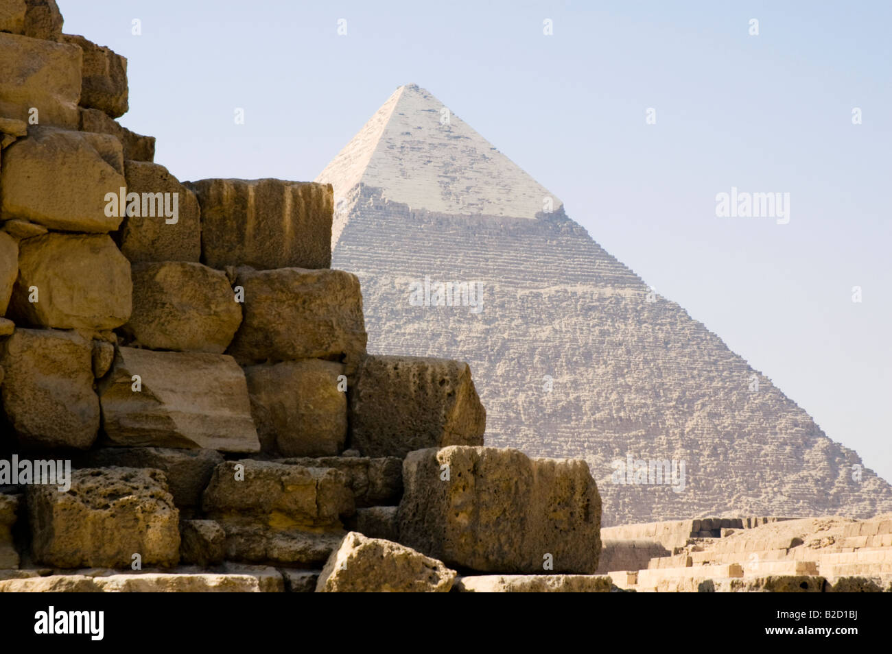 Pyramid of Khafre Stock Photo - Alamy