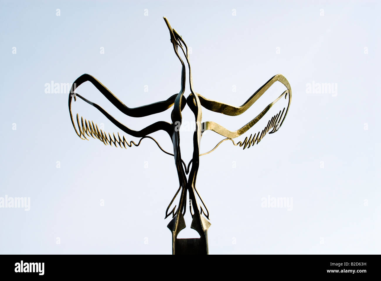 Sculpture bird hi-res stock photography and images - Alamy