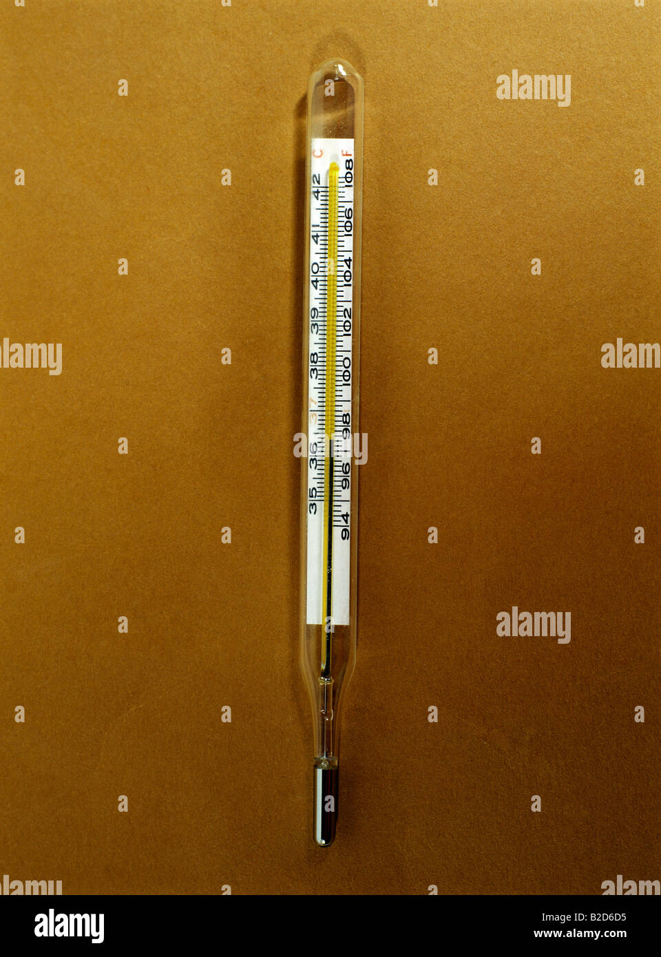 Mercury thermometer hi-res stock photography and images - Alamy