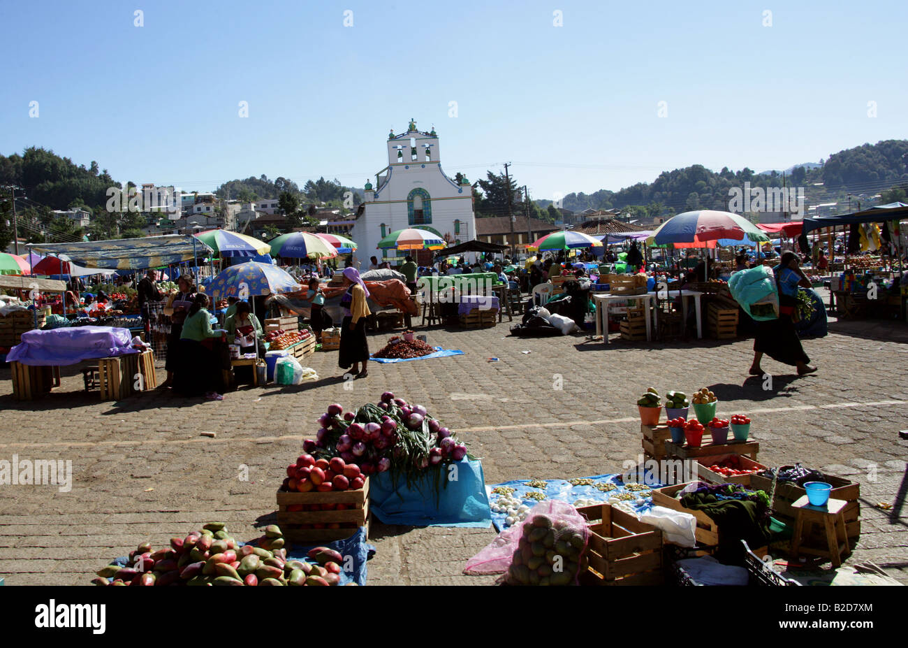 Chamula indian hi-res stock photography and images - Alamy