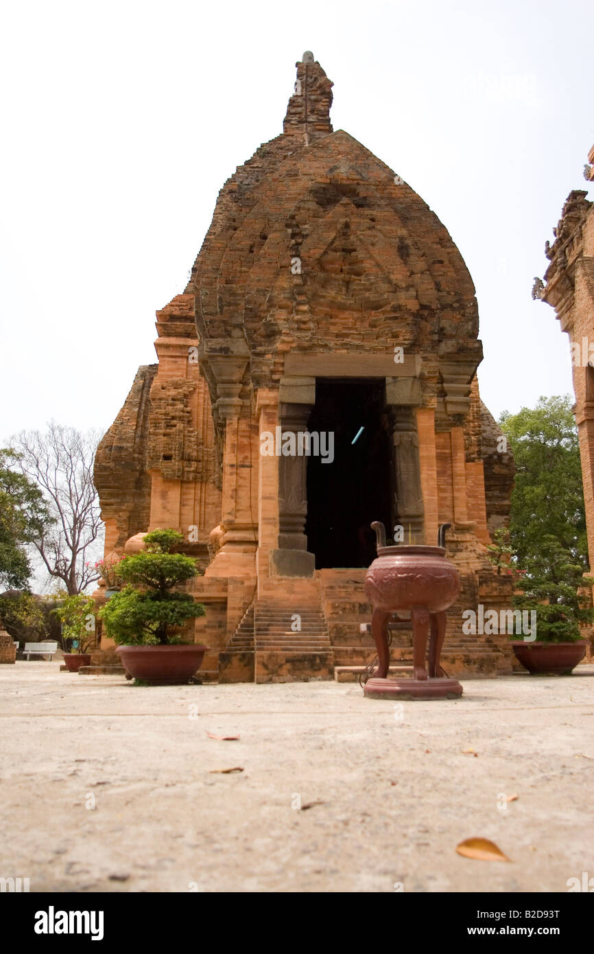 Ponagar cham tower hi-res stock photography and images - Alamy